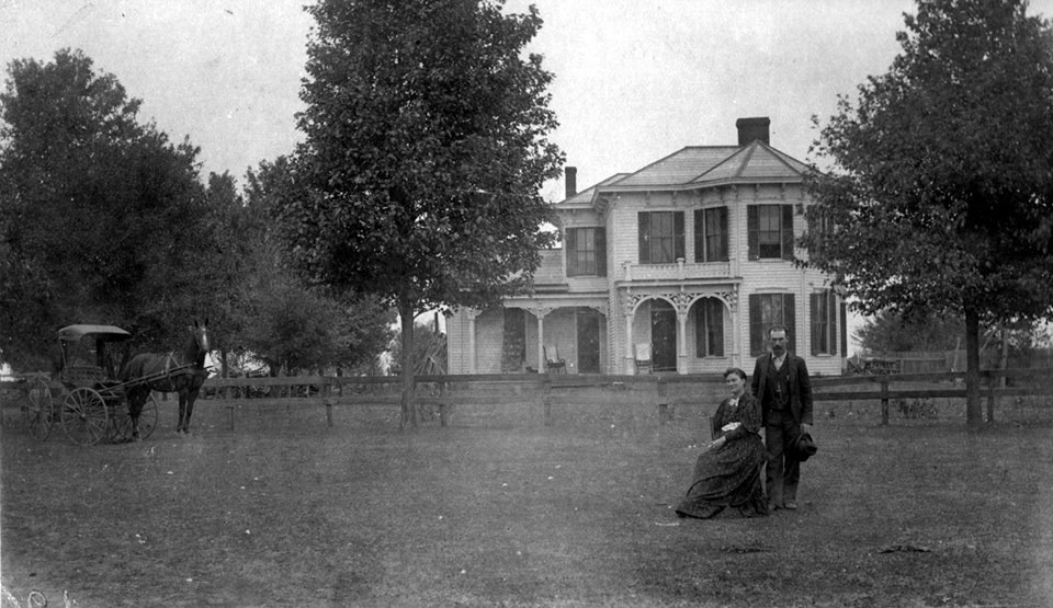 The History – The Story About the Red Tail Ranch